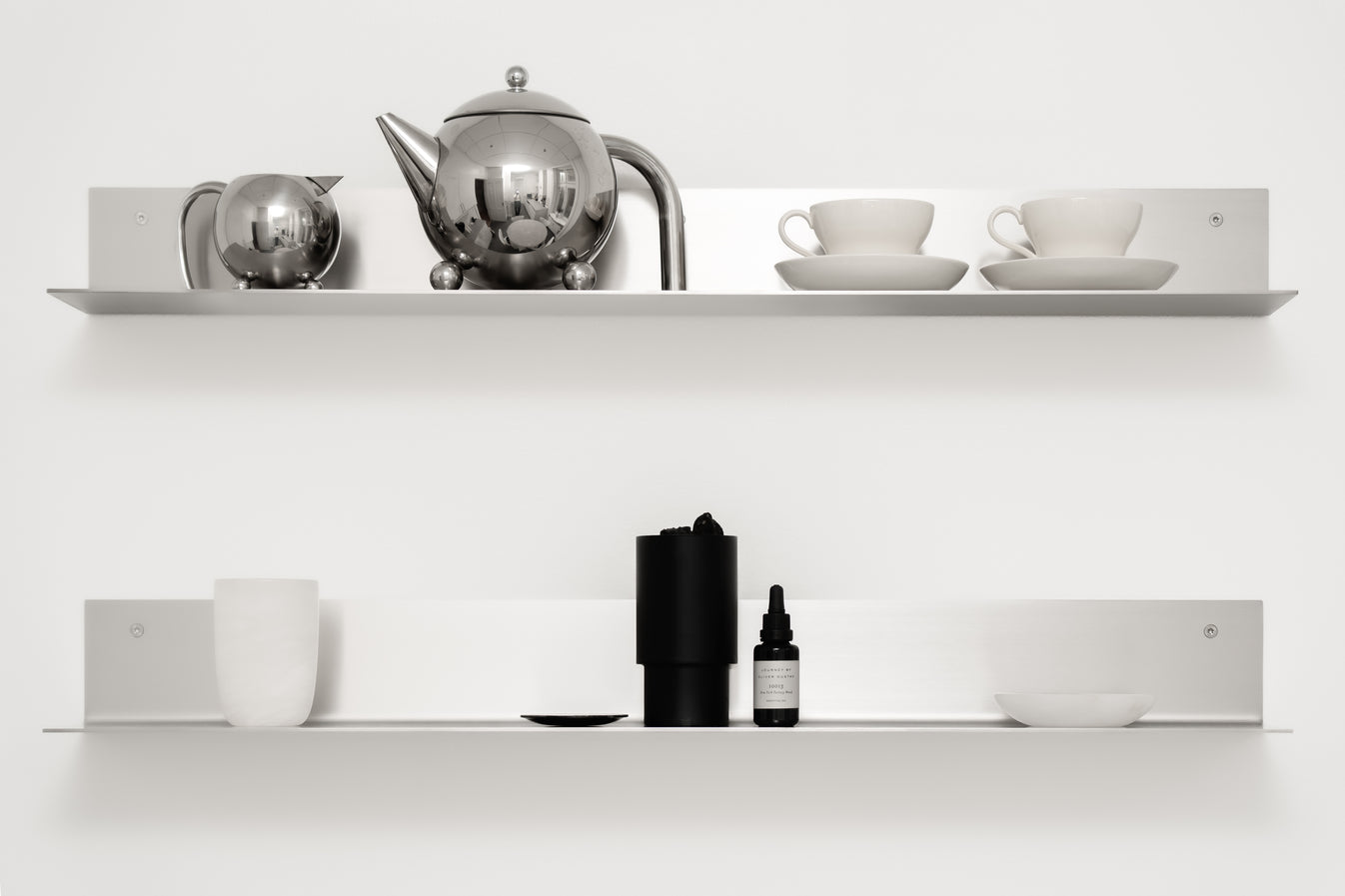 Steel shelf Skagen | Acier Studio | Handmade in Denmark